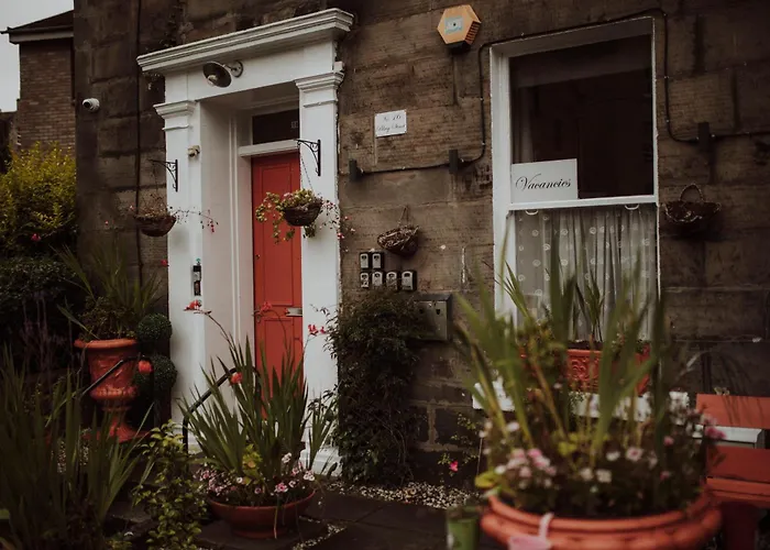 The 16 Best Bed and Breakfast in Edinburgh - B&B from 21£ 🛎️